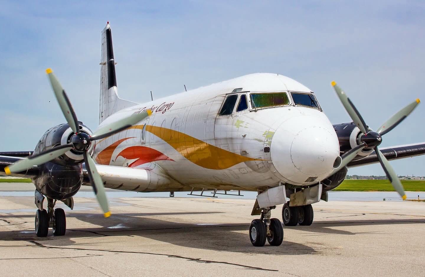 Hawker Siddeley HS 748 – Canadian Aviation Museum